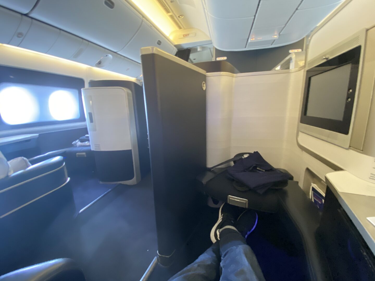 Flying in Luxury: A Comprehensive Guide to First Class with British ...